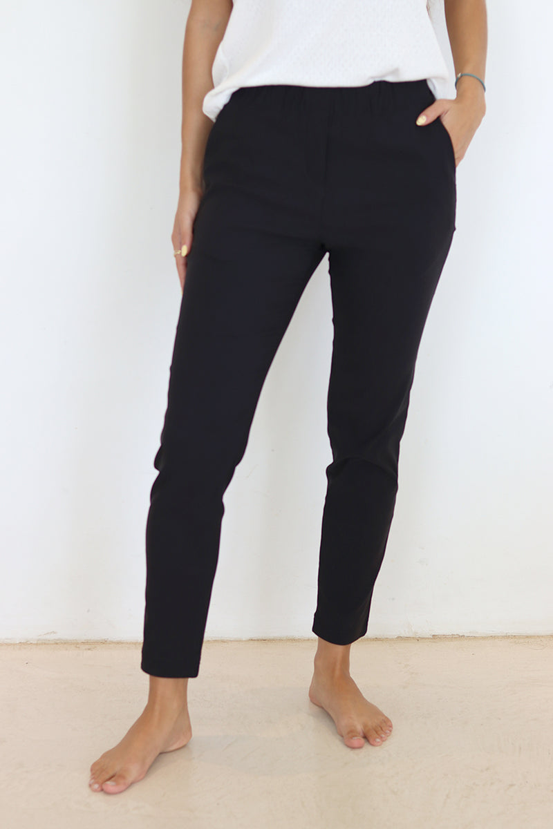 Classic Black Pants – TAMU PANTS